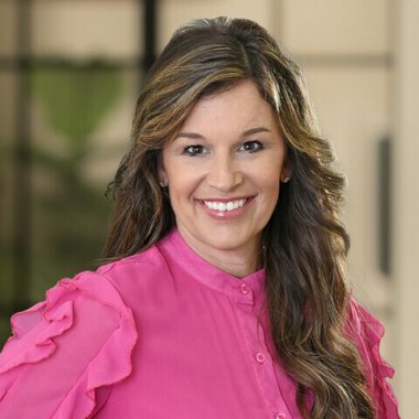 Real Estate Agent Jennifer Vaughan | JamesEdition