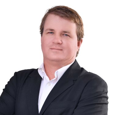 Real Estate Agent Adam Russell | JamesEdition