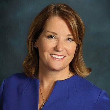 Real Estate Agent Mary Beth Puzio | JamesEdition