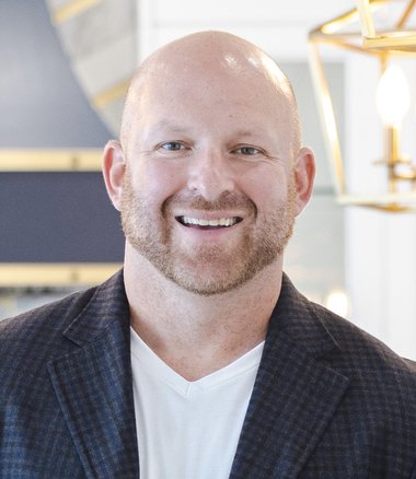 Real Estate Agent Roi Klipper | JamesEdition