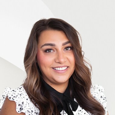 Real Estate Agent Danielle Caropepe | JamesEdition