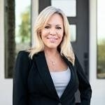 Real Estate Agent Kim Cocuzza | JamesEdition