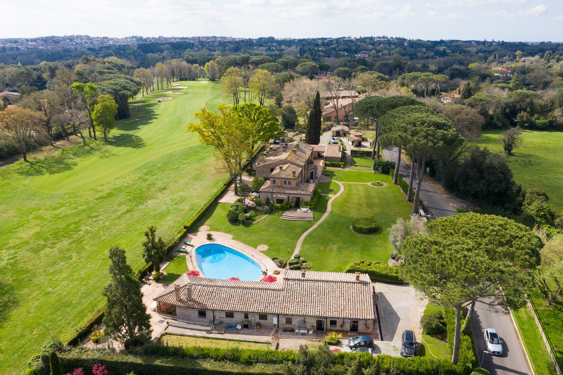 Luxury Villa In The Exclusive Olgiata District in Roma, Italy for sale ...