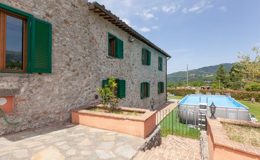 Luxury homes for sale in Il Colle, Tuscany, Italy | JamesEdition