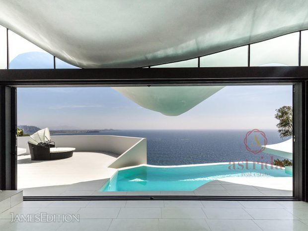 Luxury Real Estate and Homes for Sale from Brokers Worldwide | JamesEdition