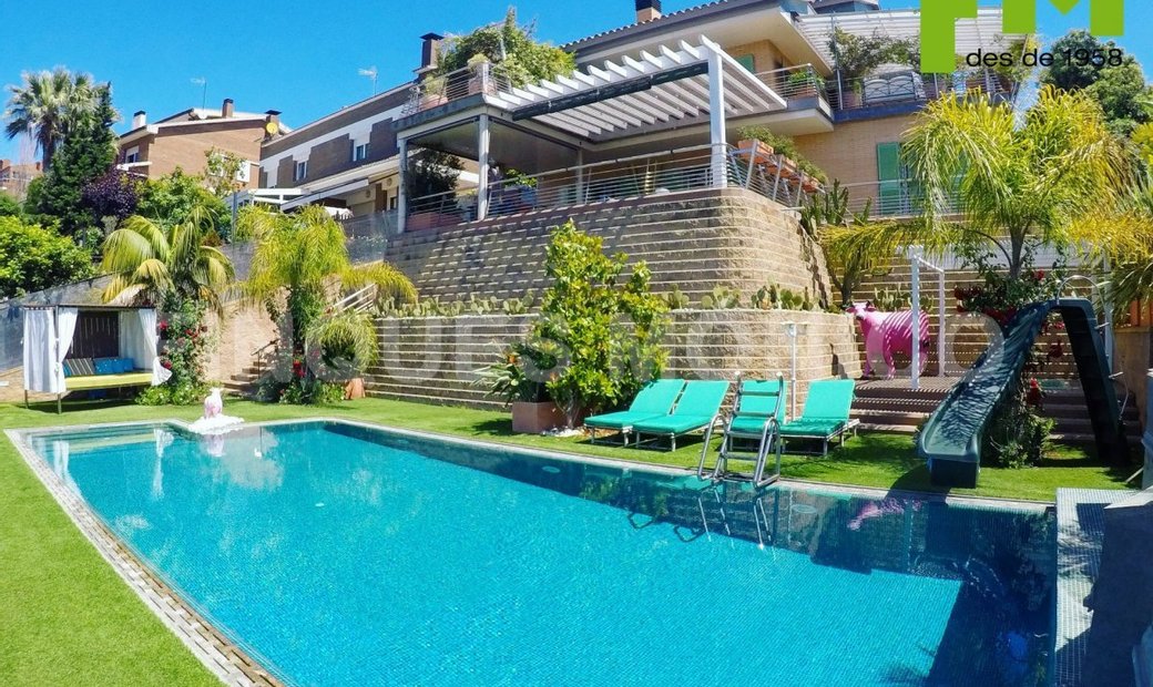 Teia Villa In Teyá, Catalonia, Spain For Sale (10823667)