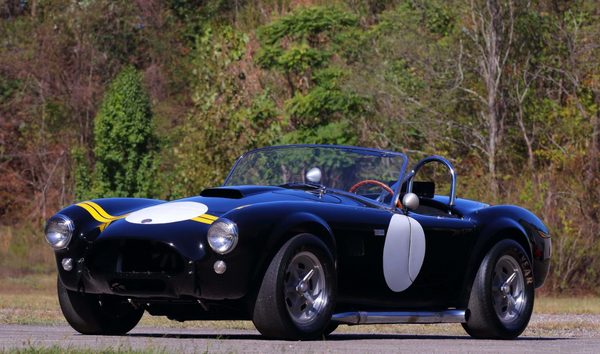 6,847 luxury cars for sale by dealers worldwide | JamesEdition