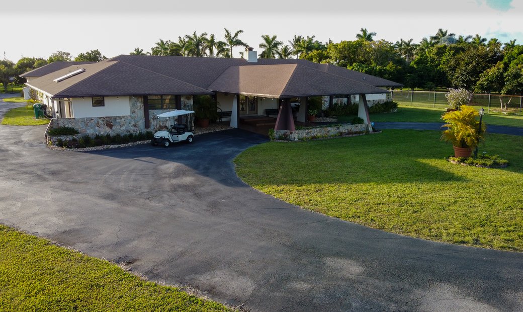 Country Ranch Con Lote De 5 Acres En Miami En Miami, Florida, Estados ...
