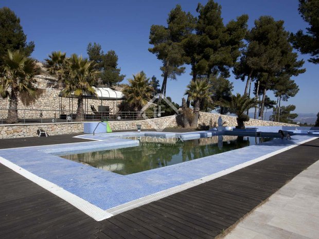 Luxury farm ranches for sale in Barcelona, Catalonia, Spain | JamesEdition