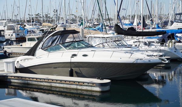 Yachts - 47 Sea Ray for sale on JamesEdition