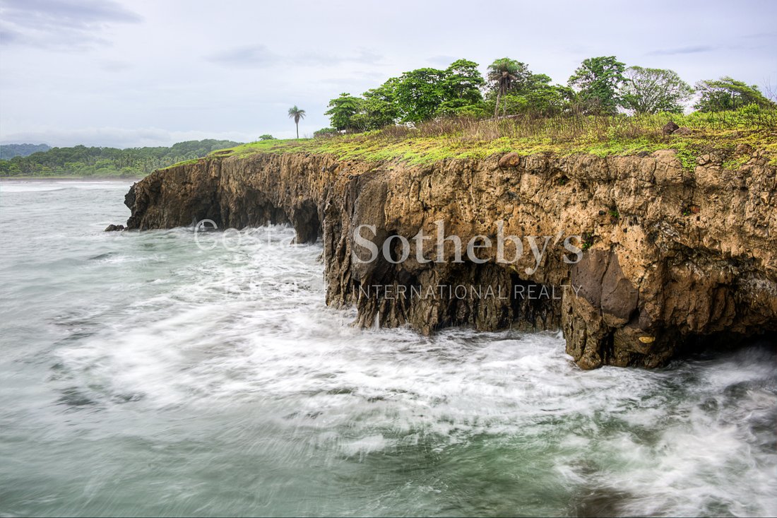 Punta Loros, Puntarenas In Bajamar, Puntarenas Province, Costa Rica For ...