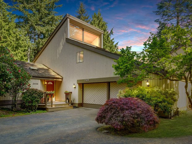 Luxury homes for sale in Redmond, Washington | JamesEdition