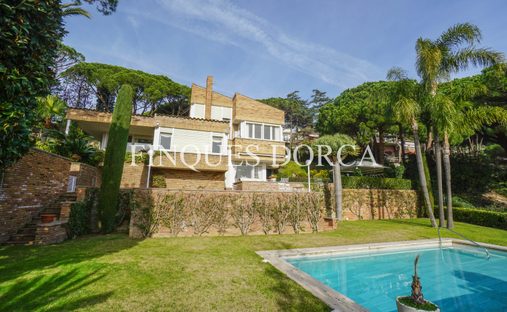 Luxury chalets for sale in Barcelona, Catalonia, Spain | JamesEdition