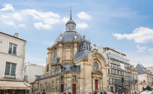 Luxury homes for sale in Paris, France | JamesEdition