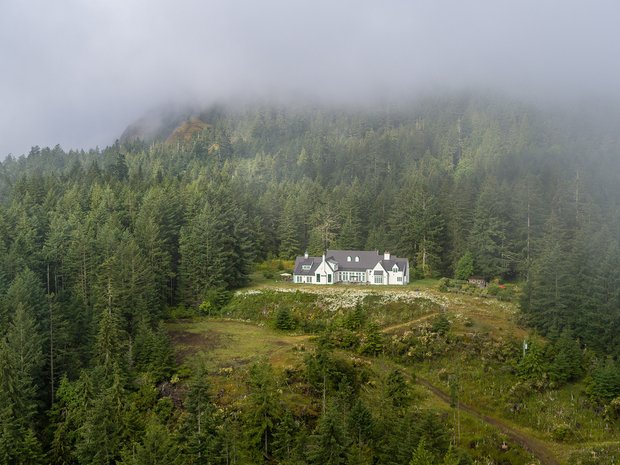 Luxury farm ranches for sale in British Columbia, Canada | JamesEdition