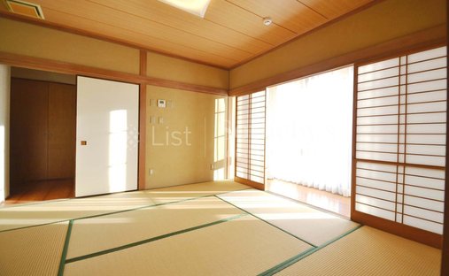 Luxury mansion homes for sale in Japan | JamesEdition