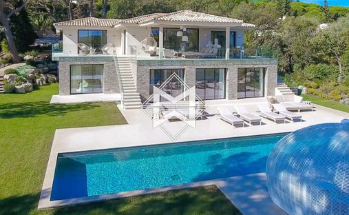 Luxury homes for sale in French Riviera, France | JamesEdition
