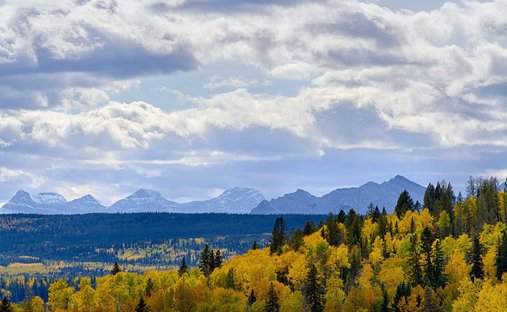Luxury homes for sale in Alberta, Canada | JamesEdition