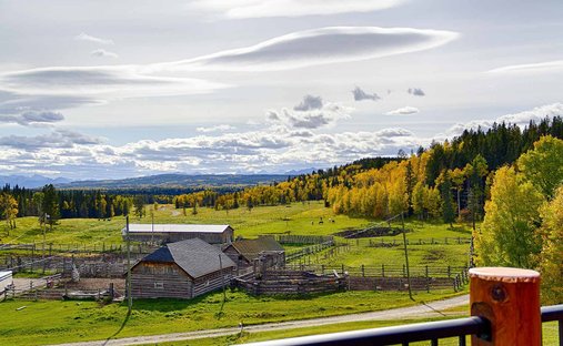 Luxury homes for sale in Alberta, Canada | JamesEdition