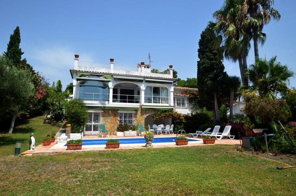 Marbella Villa In Guadalmina Alta, San Pedro De Alcantara, Spain For ...