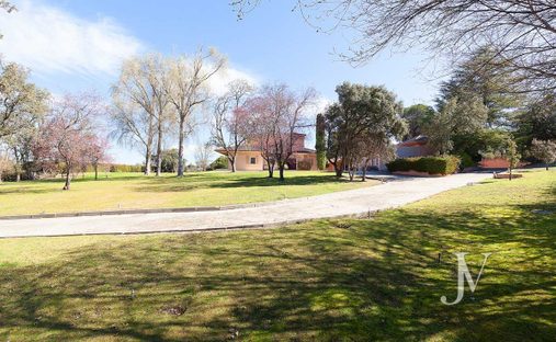 Luxury homes for sale in Community of Madrid, Spain | JamesEdition