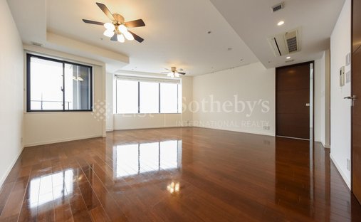 Luxury condos for sale in Tokyo, Japan | JamesEdition