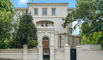 Luxury villas for sale in London, England, United Kingdom | JamesEdition