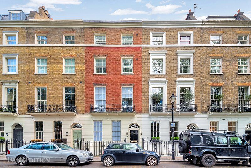 Beautifully Restored Freehold Georgian In London, England, United ...