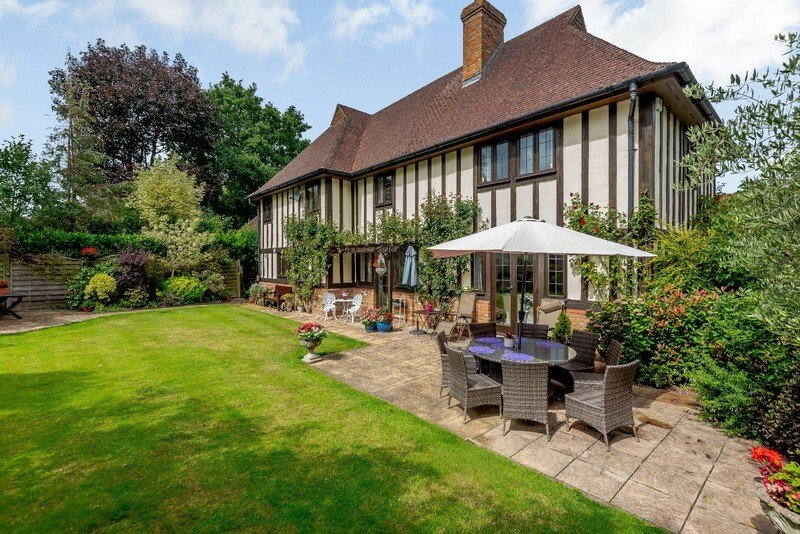 Snows Ride, Windlesham, Surrey, GU20 in Windlesham, United Kingdom for ...