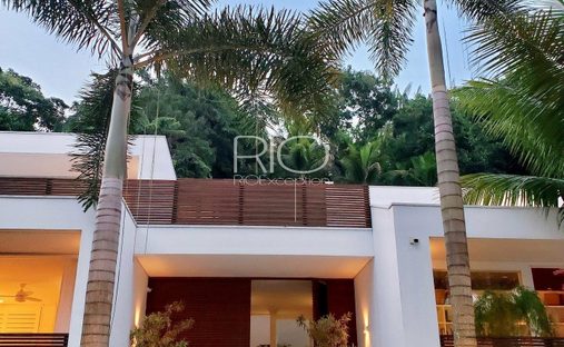 Luxury homes for sale in State of Rio de Janeiro, Brazil | JamesEdition