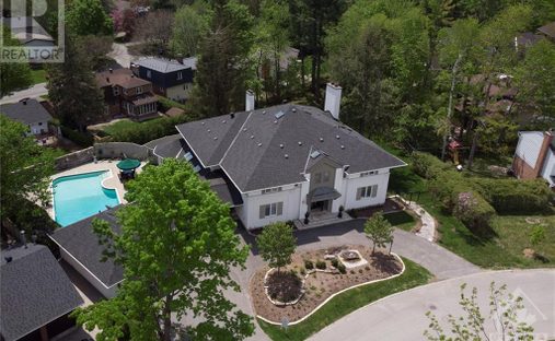 Luxury homes for sale in Ottawa, Ontario, Canada | JamesEdition