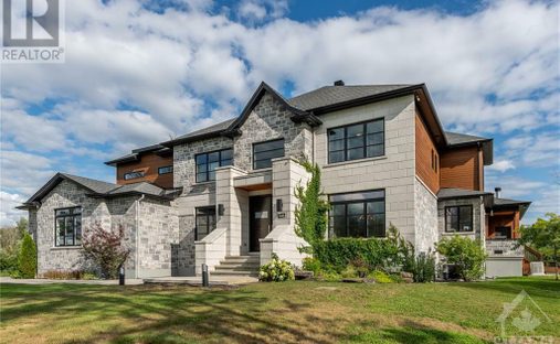 Luxury homes for sale in Ottawa, Ontario, Canada | JamesEdition