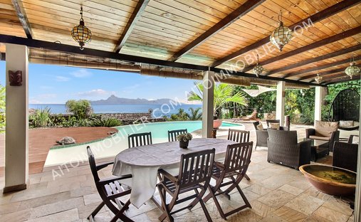 Luxury homes for sale in Tahiti, French Polynesia | JamesEdition