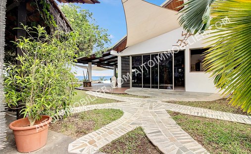 Luxury homes for sale in Tahiti, French Polynesia | JamesEdition