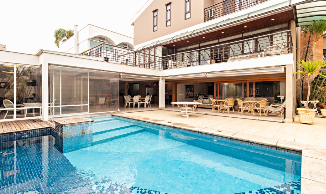Wide House In "Alphaville Residencial I" Gated Community In São Paulo ...