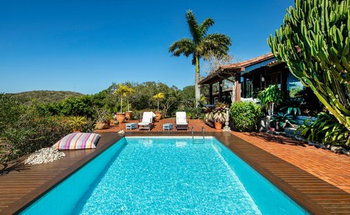 Luxury homes for sale in Brazil | JamesEdition