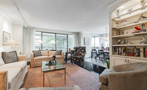 Luxury homes for sale in Toronto, Ontario, Canada | JamesEdition