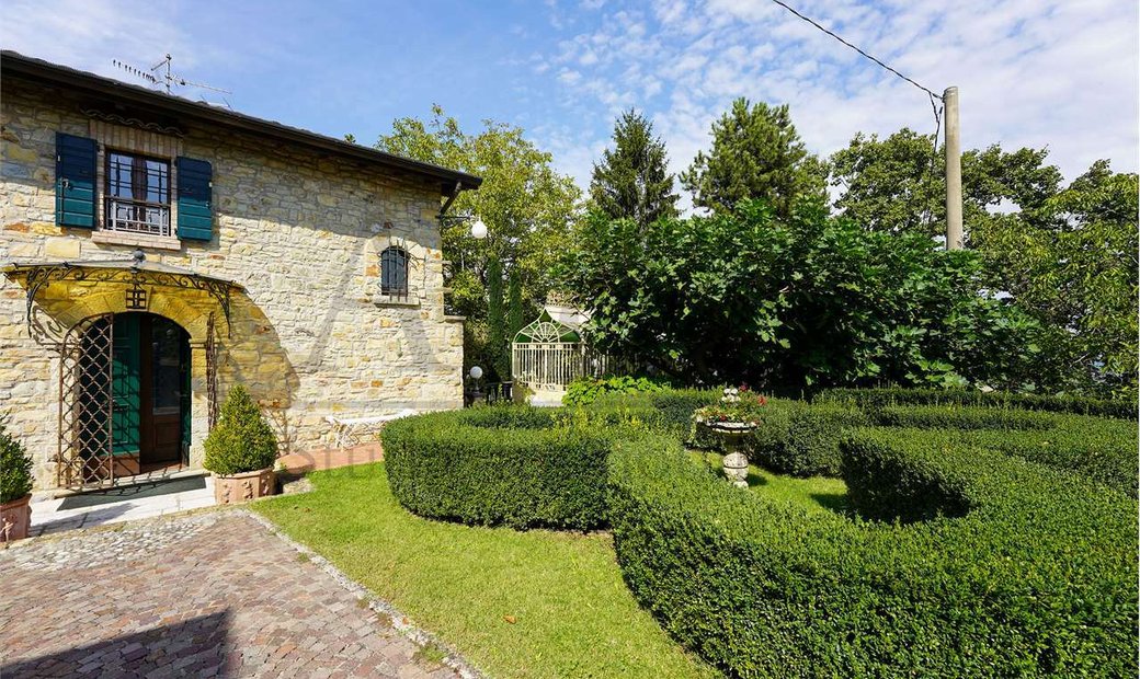 Serramazzoni Villa En Emilia Romaña, Italia En Venta (11141827) Serramazzoni Villa En Emilia Romaña, Italia En Venta (11141827)