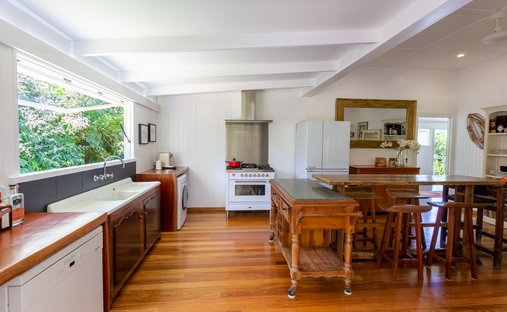 Luxury farm ranches for sale in Queensland, Australia | JamesEdition