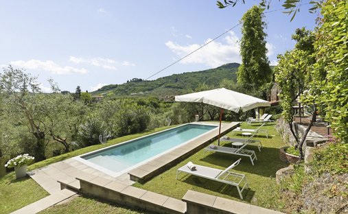 Luxury homes for sale in Il Colle, Tuscany, Italy | JamesEdition