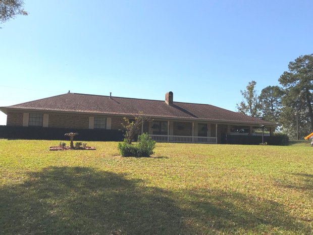 Luxury homes for sale in Florien, Louisiana | JamesEdition