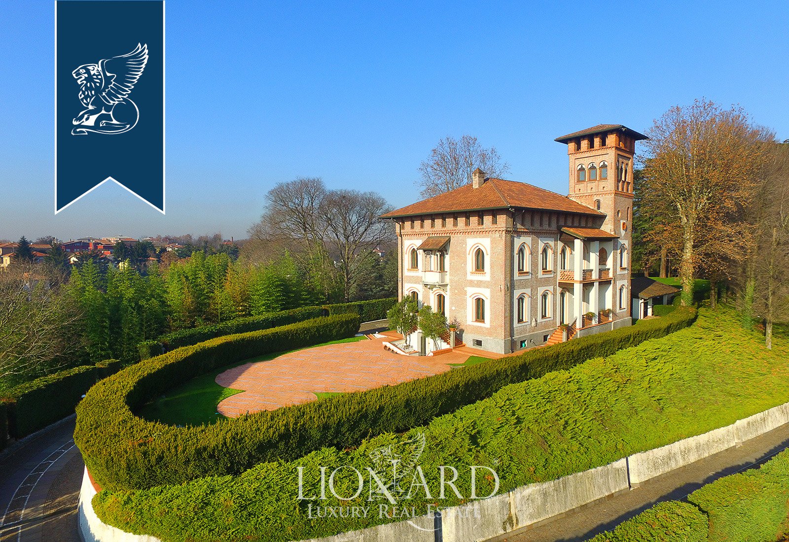 Stunning Luxury Estate For Sale In Brianza In Cesano Maderno, Italy For ...
