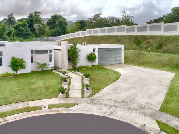 Luxury new built homes for sale in Puerto Rico | JamesEdition