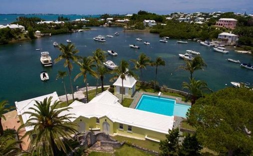 Luxury waterfront homes for sale in Bermuda | JamesEdition