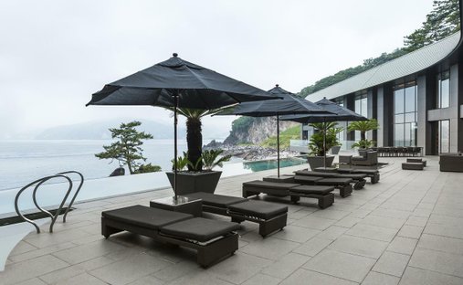 Luxury mansion homes for sale in Japan | JamesEdition