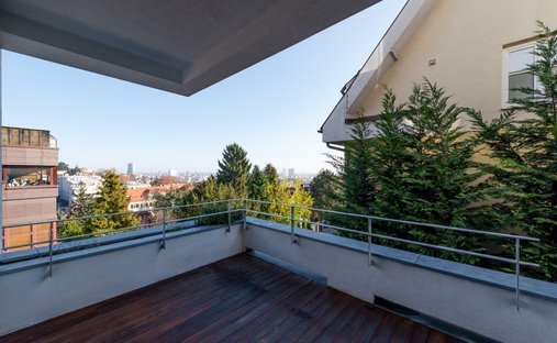 Luxury homes for sale in Slovakia | JamesEdition