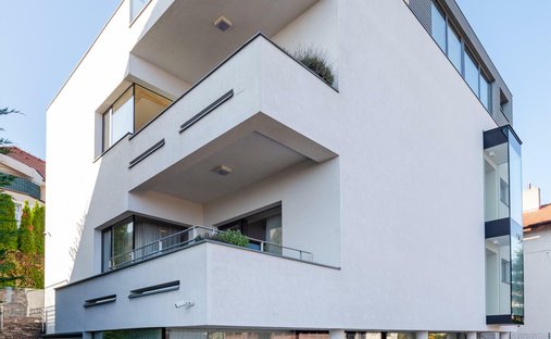 Luxury homes for sale in Slovakia | JamesEdition