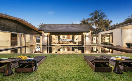Luxury beachfront homes for sale in Australia | JamesEdition