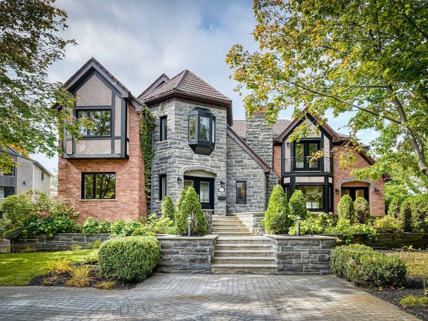 Luxury homes for sale in Rosemère, Quebec, Canada | JamesEdition