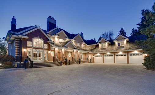 Luxury homes for sale in Alberta, Canada | JamesEdition